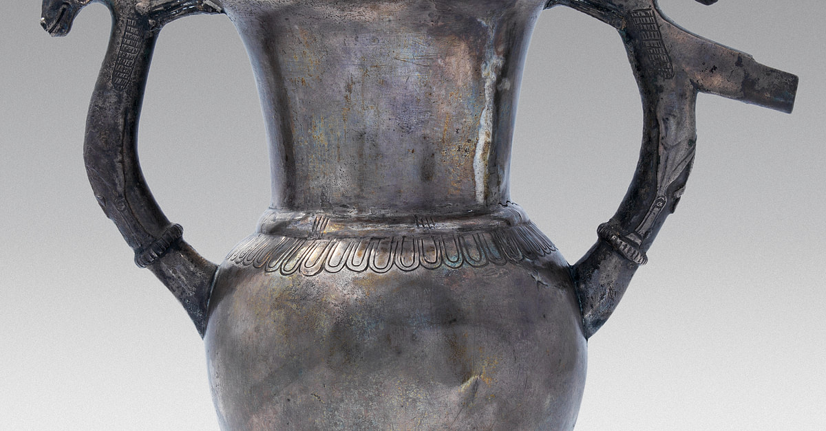 Amphora-Rhyton with Zoomorphic Handles, Vassil Bojkov Collection ...