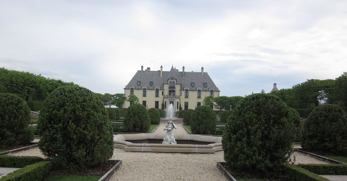 Oheka Castle Viewed from the Gardens - World History Encyclopedia