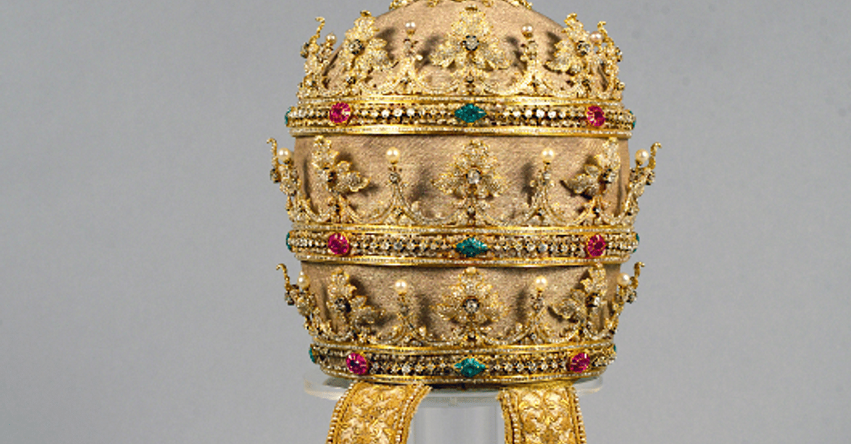 Tiara of Pope Pius IX - World History Encyclopedia