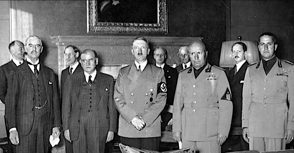 Chamberlain, Daladier, Hitler, & Mussolini, Munich 1938 - World History ...
