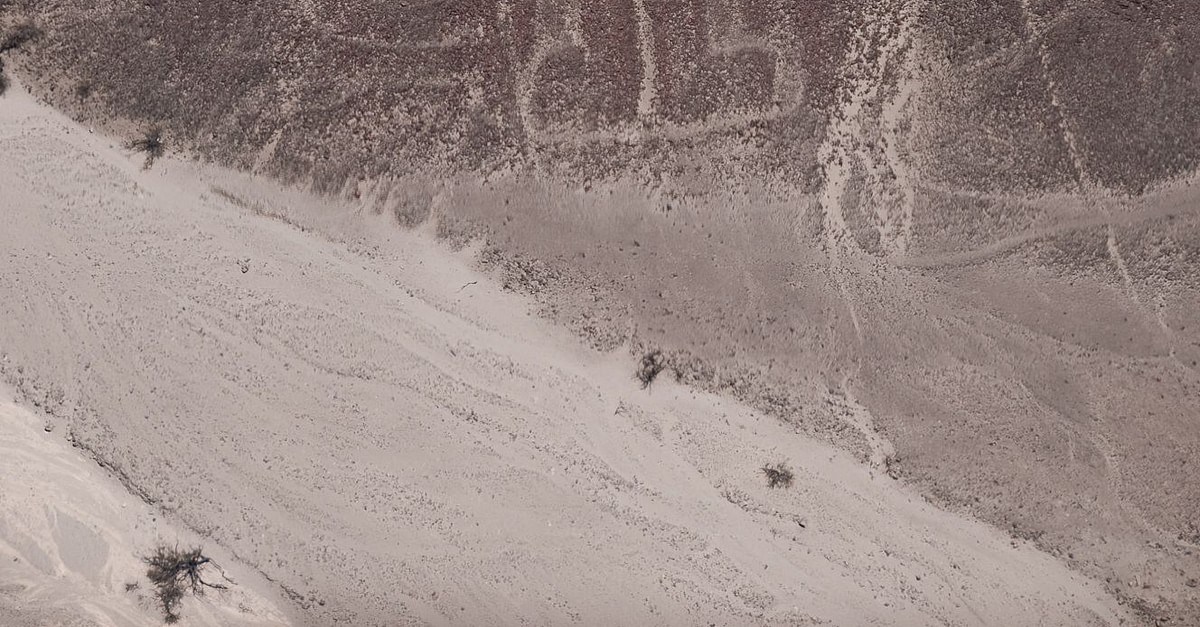 Nazca Line Human Figure - World History Encyclopedia