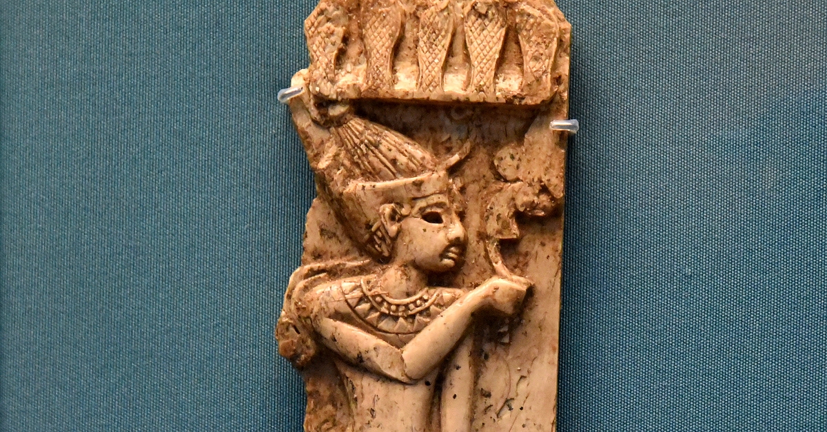 Nimrud Ivory Panel of an Egyptian king - World History Encyclopedia
