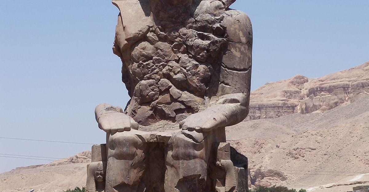 Colossus of Memnon - World History Encyclopedia