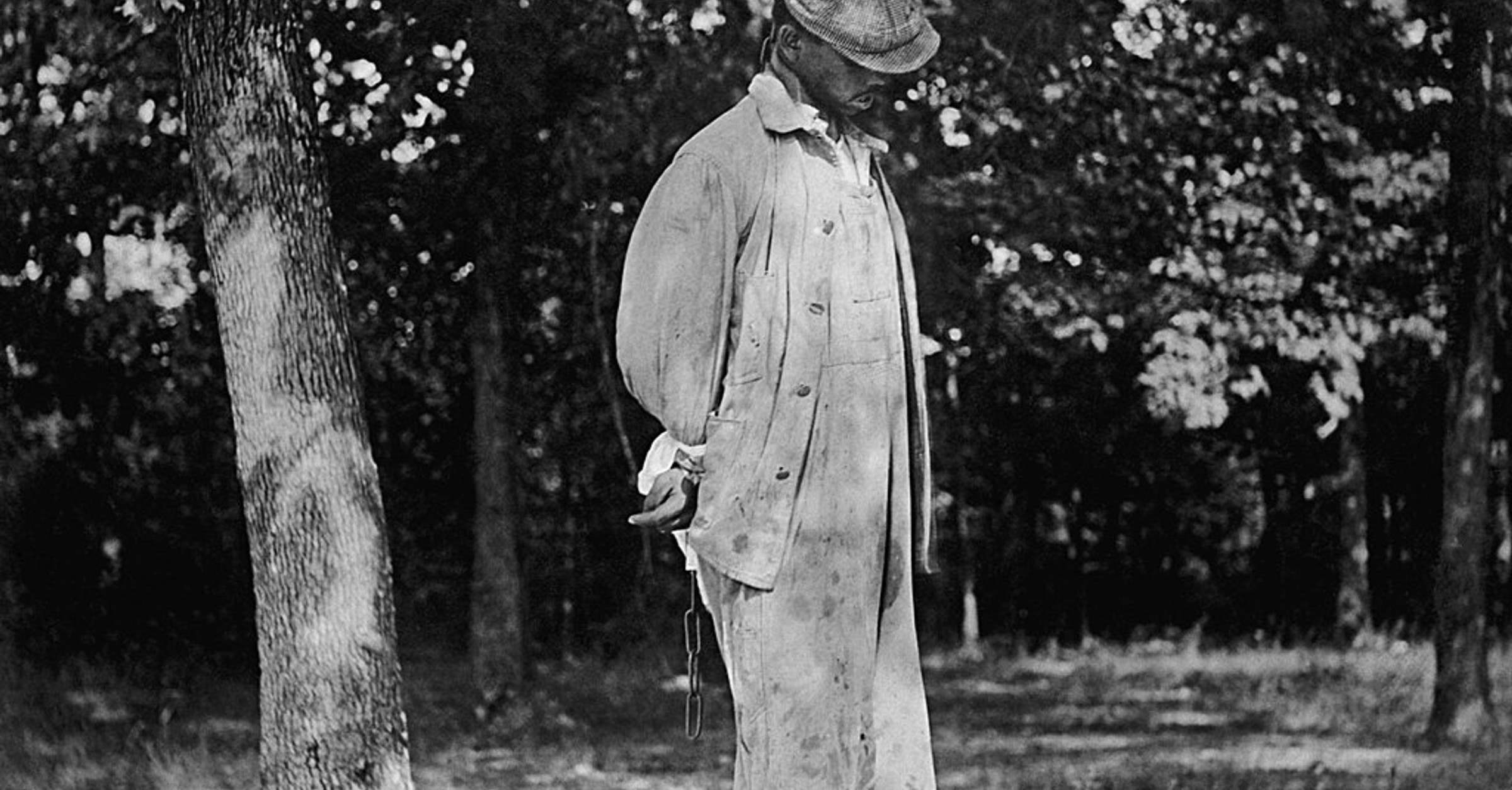 An Unidentified African-American Man Lynched from a Tree - World ...