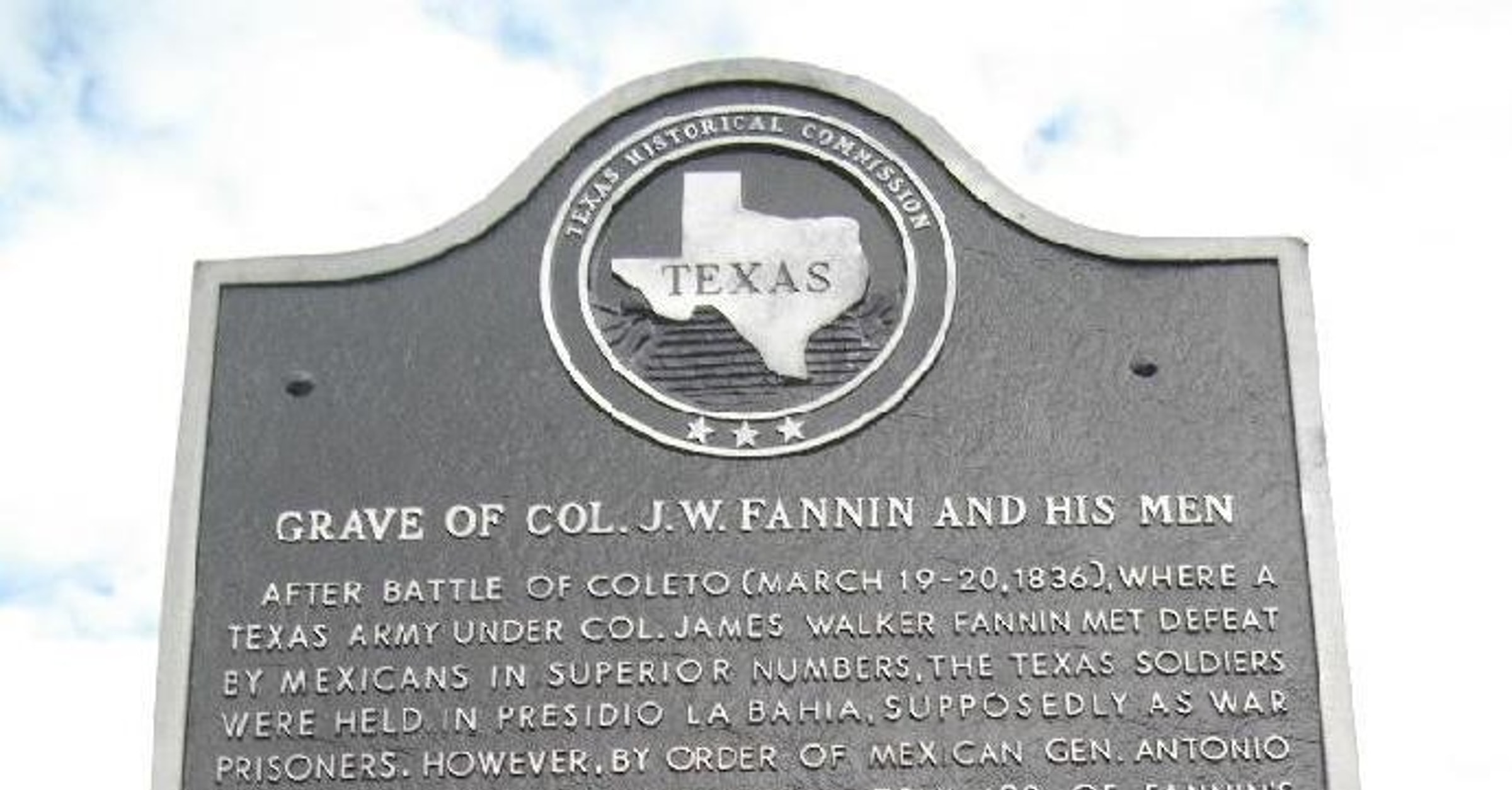 Historical Marker at Fannin Memorial Monument: Honoring Those Who Fell ...