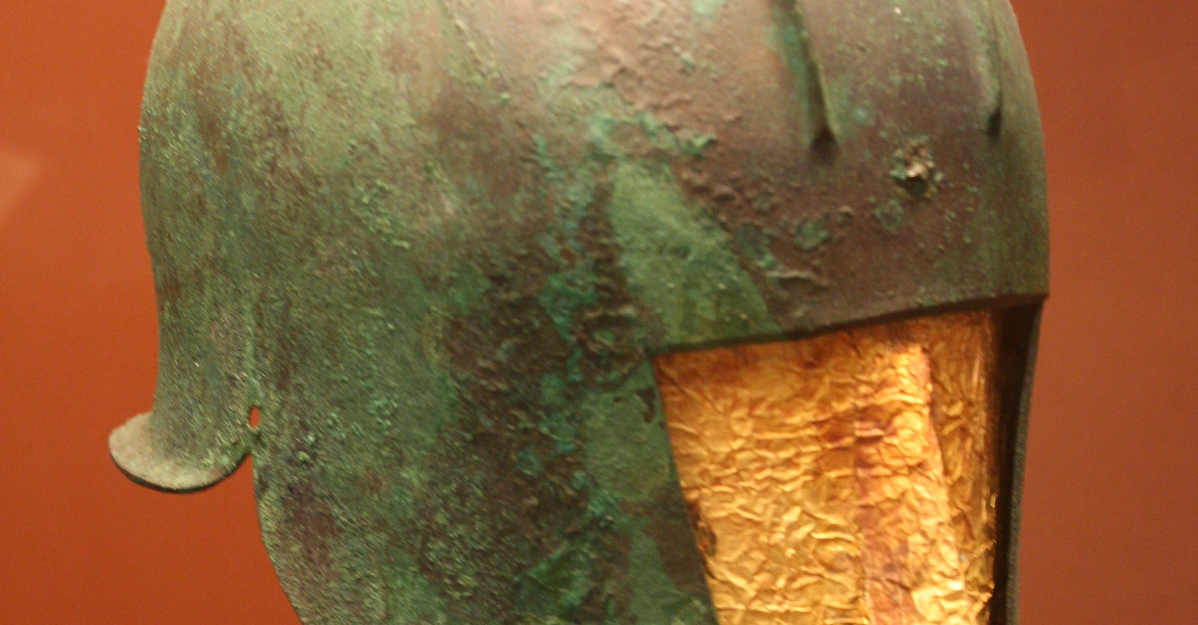 Bronze Illyrian Helmet - World History Encyclopedia