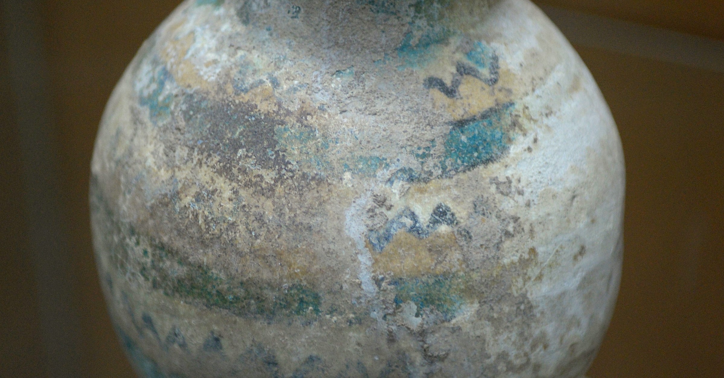 Colorful Jar from Assyria - World History Encyclopedia