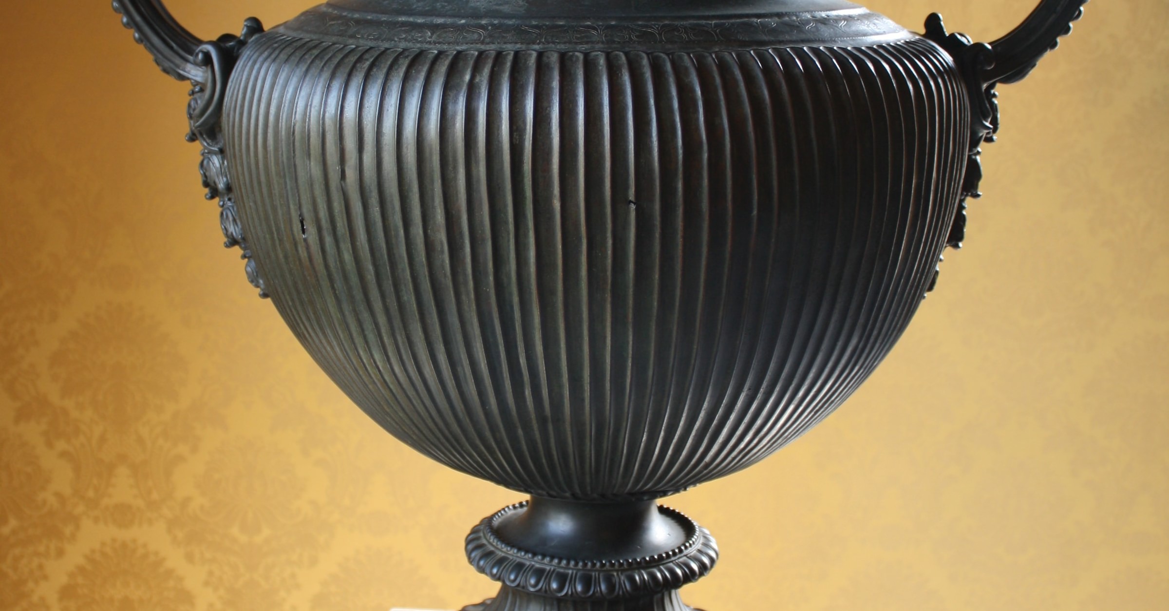 Crater of Mithridates Eupator - World History Encyclopedia