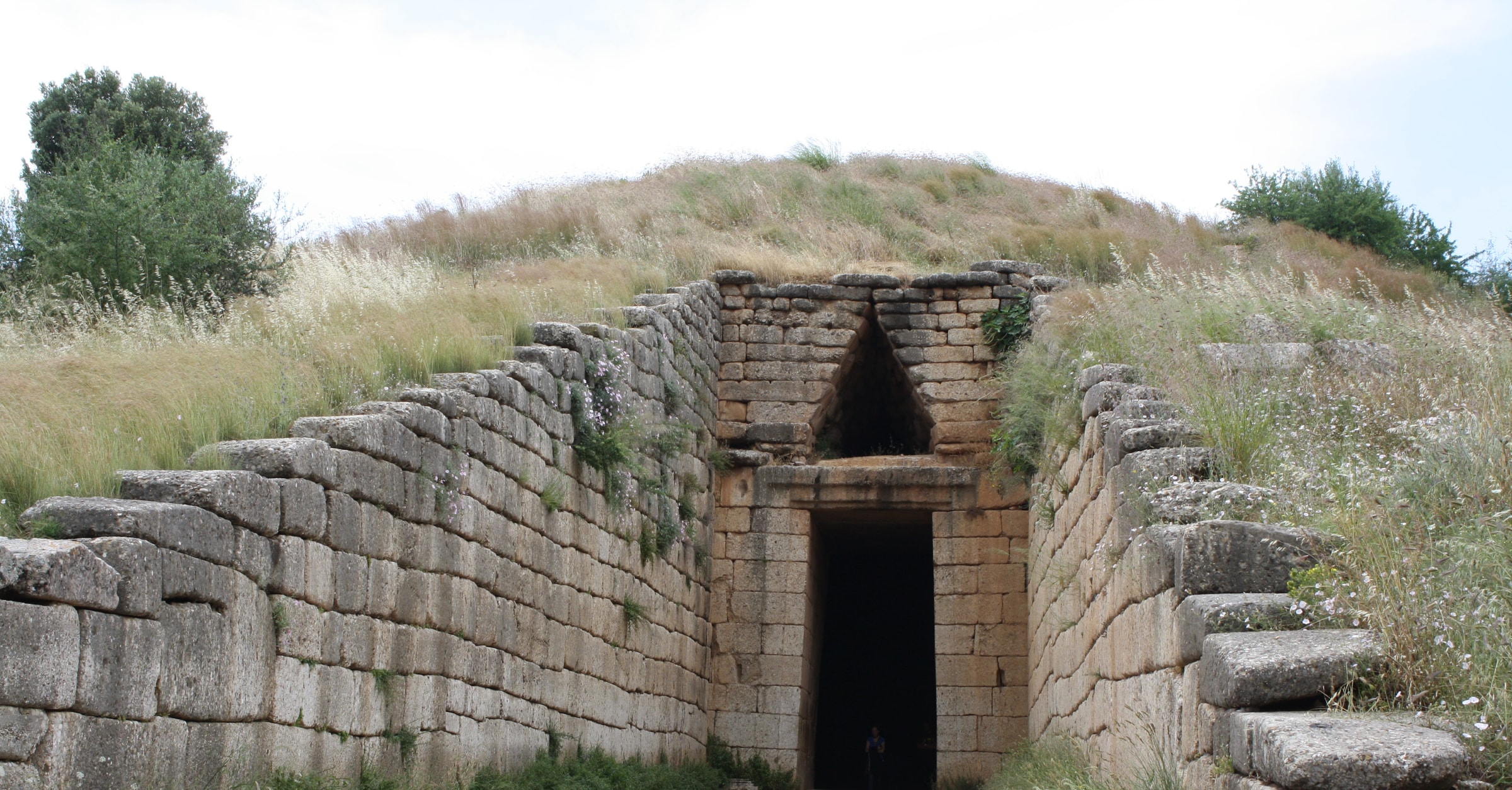 Tomb: Home of the Dead - World History Encyclopedia