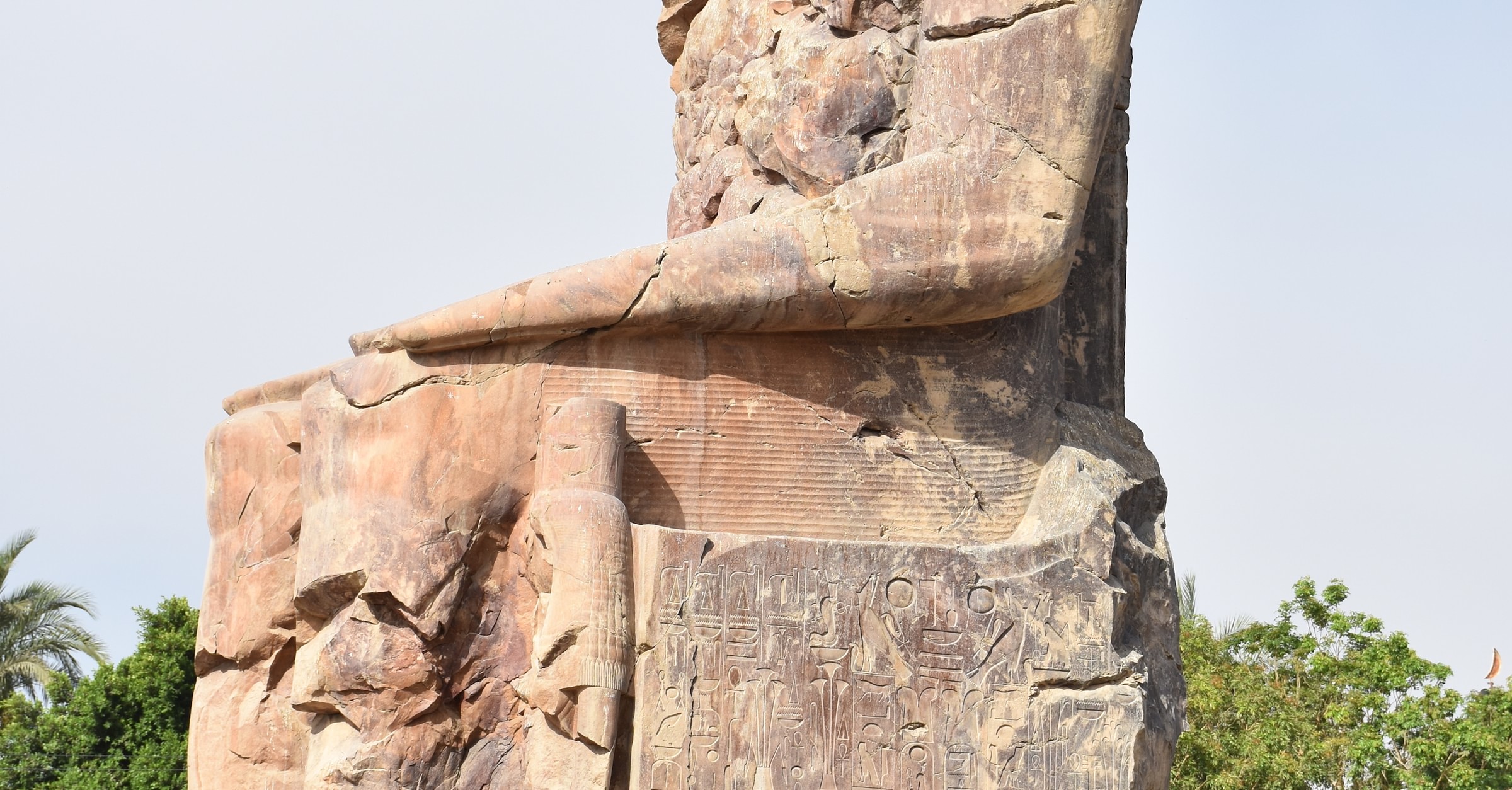 Colossus of Memnon (Side View) - World History Encyclopedia