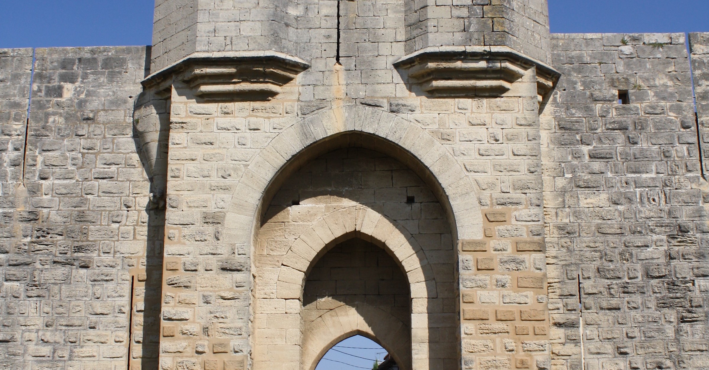Gatehouse with Machicolation - World History Encyclopedia