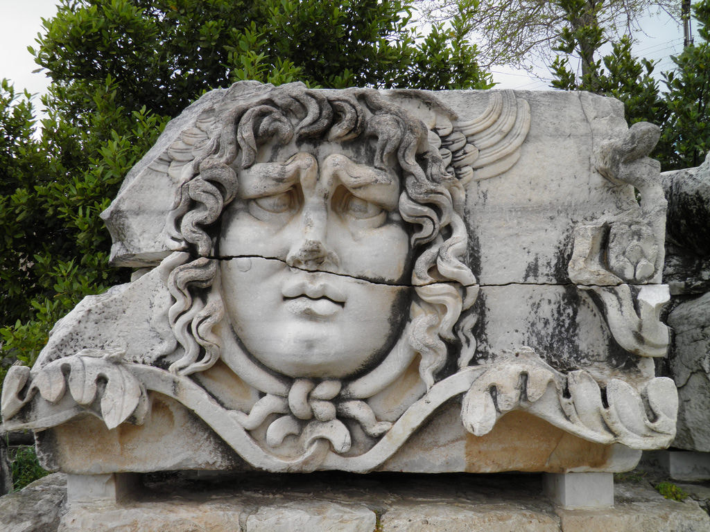 Temple Head